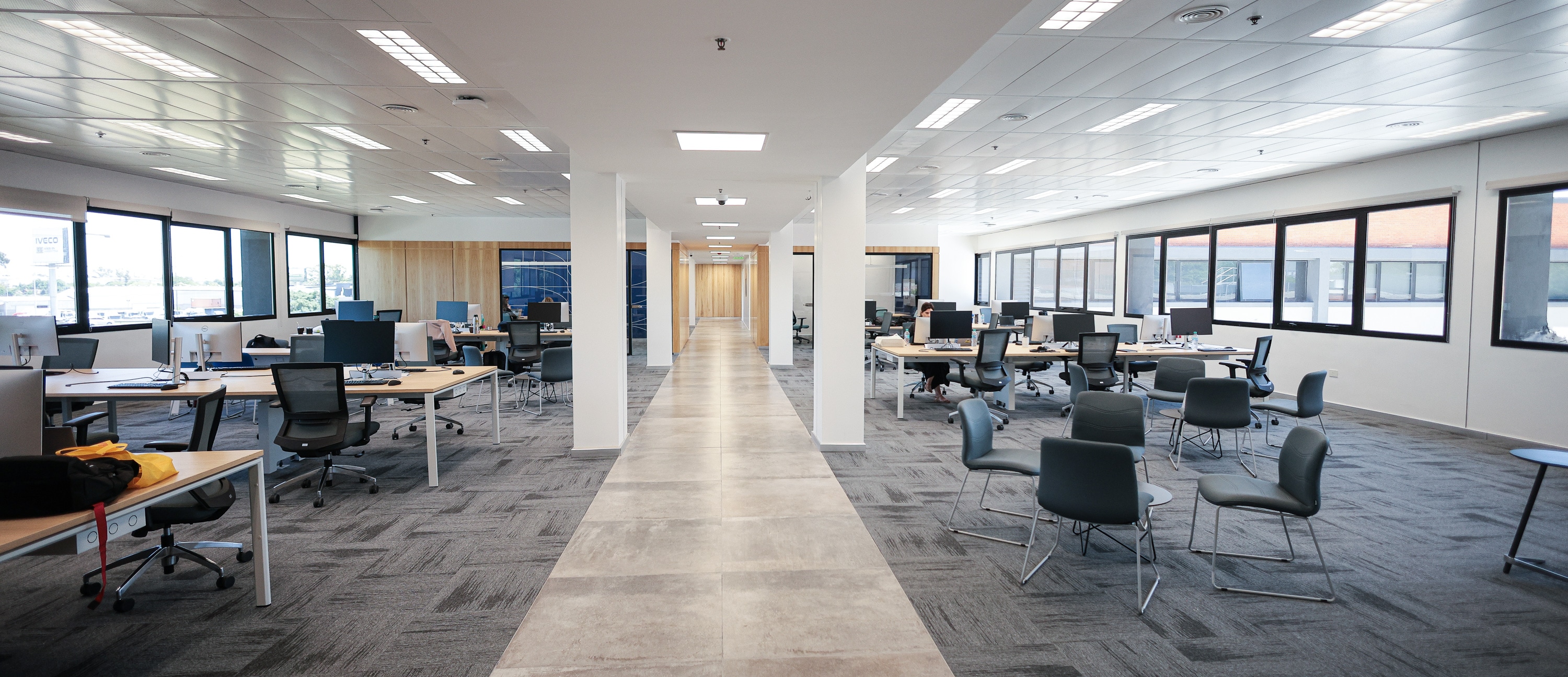 COLABORACIÓN Y CREATIVIDAD: FORD ARGENTINA INAUGURA PACHECO HUB, SU NUEVO EDIFICIO CORPORATIVO ...